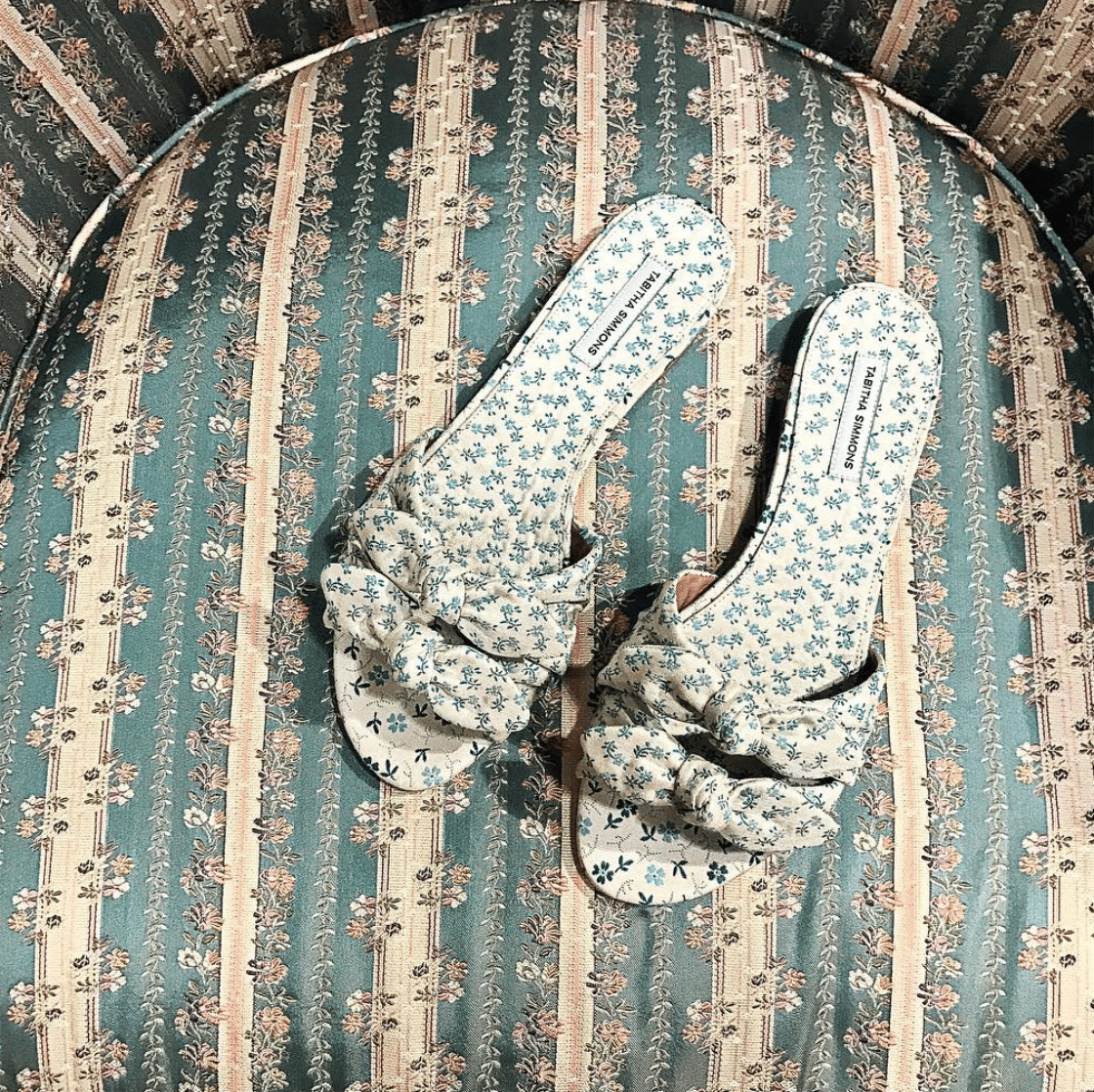 Chintzy.